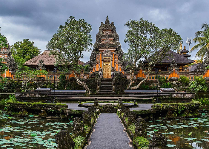 Ubud Palace -The Swand